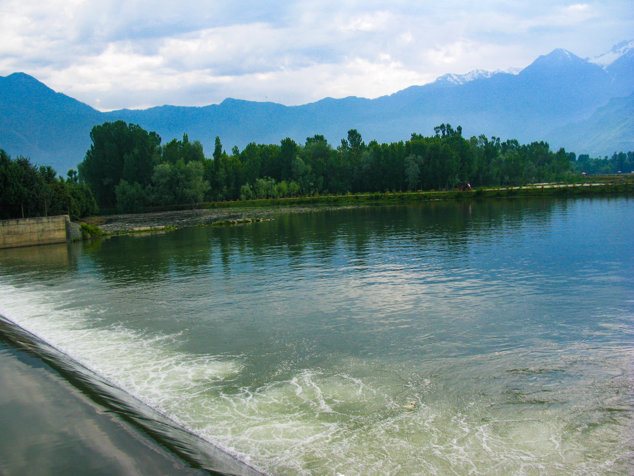 Reasons to Visit Kashmir (In pictures) | Kashmir Travel Blog