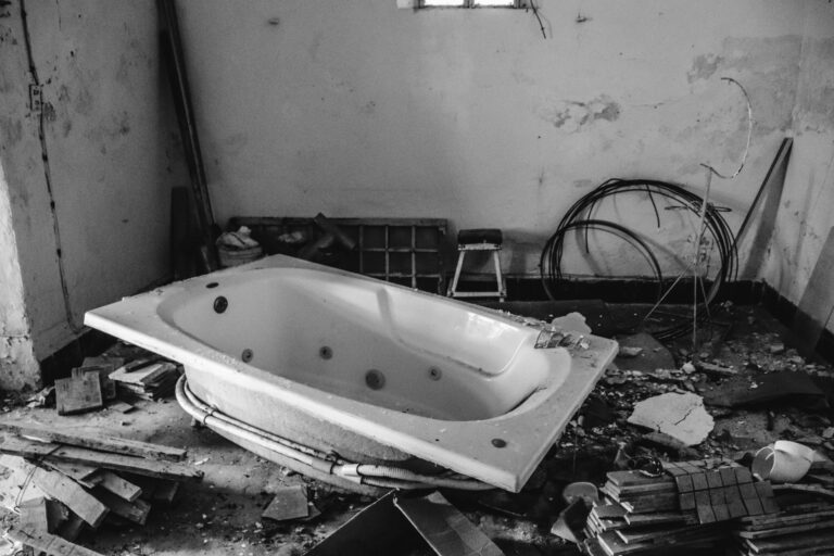 6 Most Haunted Places In UAE | Ghost Sightings in Dubai